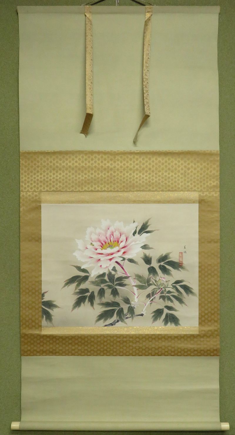 【やや傷や汚れあり】 掛軸 朝見香城 『牡丹』 共箱 【中京画壇】の落札情報詳細 ヤフオク落札価格検索 オークフリー